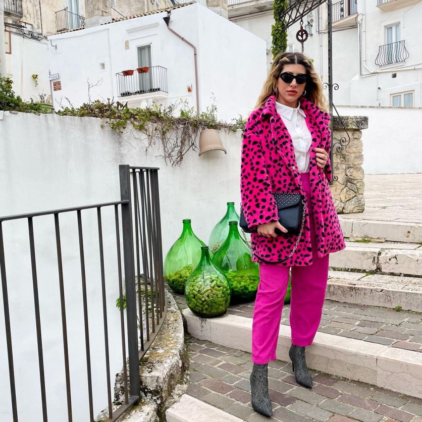Fúcsia: 30 looks estilosos para aprender a usar a cor do momento