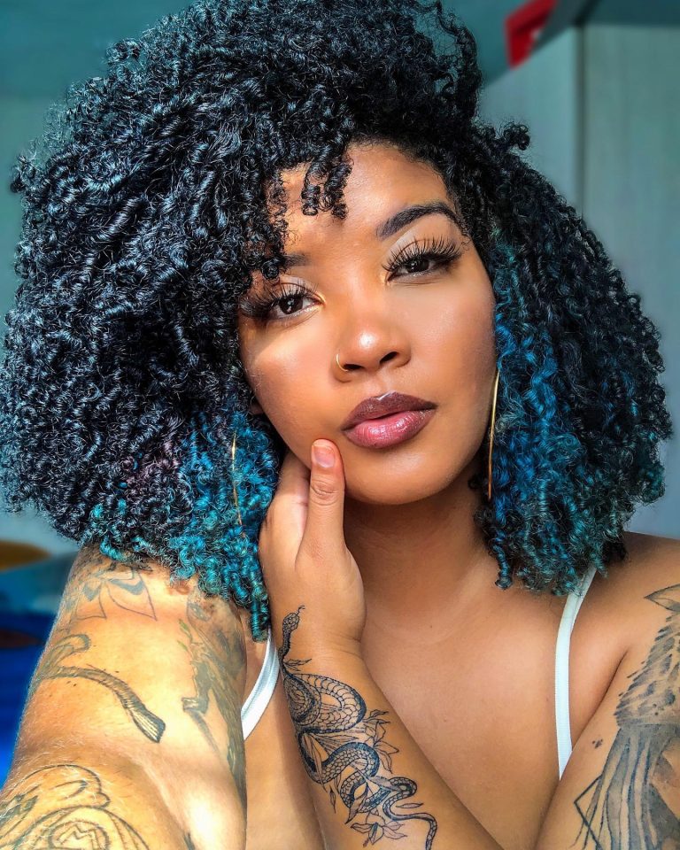 Cabelo 4a: características e inspirações para um crespo lindo e saudável