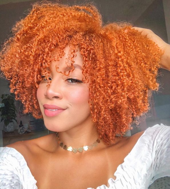 Cabelo 4a: características e inspirações para um crespo lindo e saudável