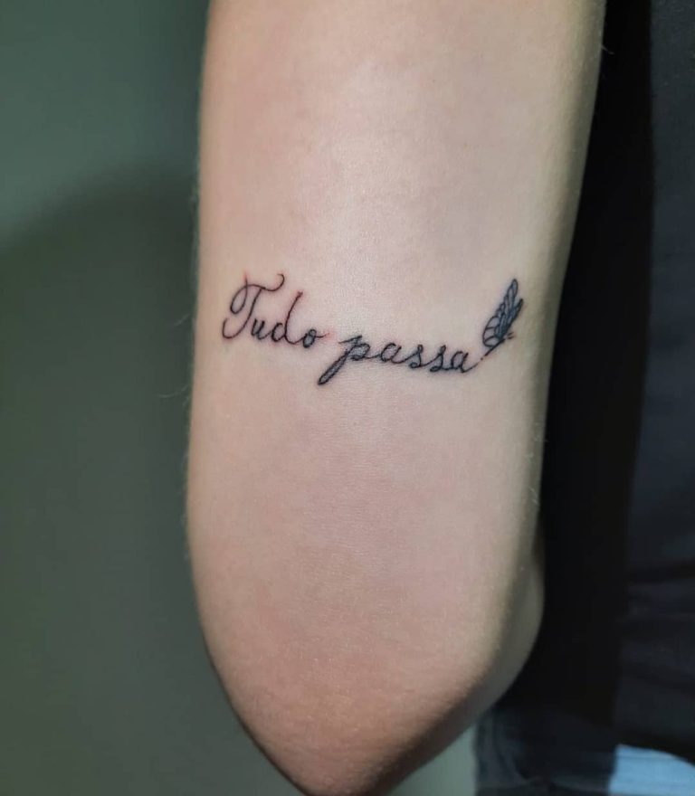 Tatuagem tudo passa: 80 ideias para usar como inspiração