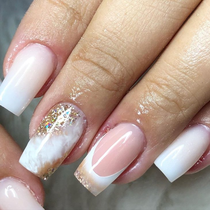Unhas marmorizadas: 30 ideias para aderir essa decoração