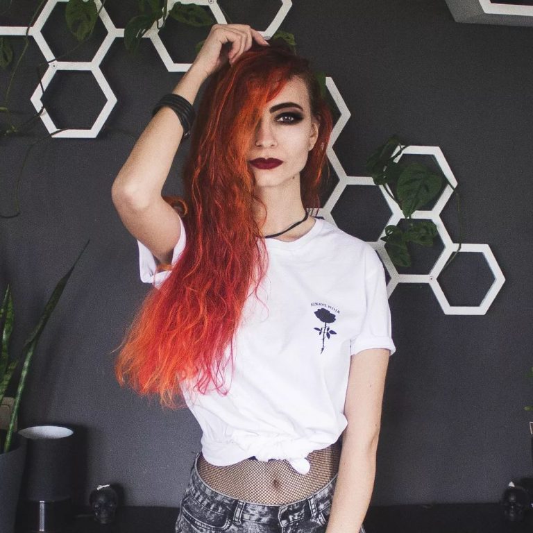 Estilo emo: o que é, características, a volta da tendência e fotos
