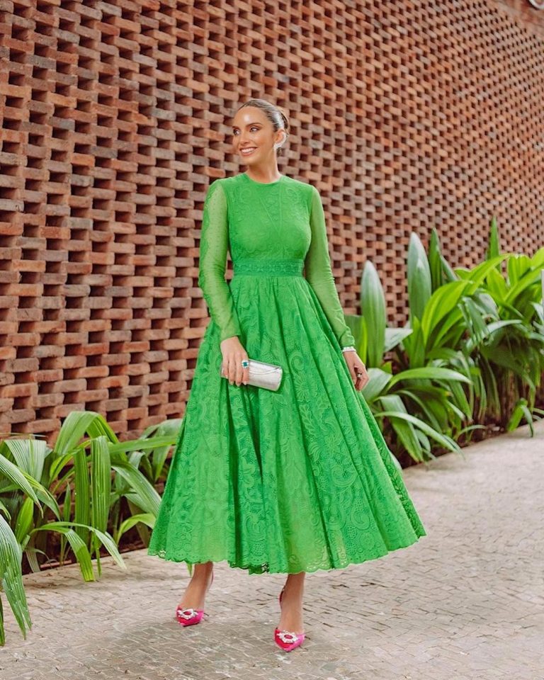 Vestido evasê: o que é, 30 looks e como fazer