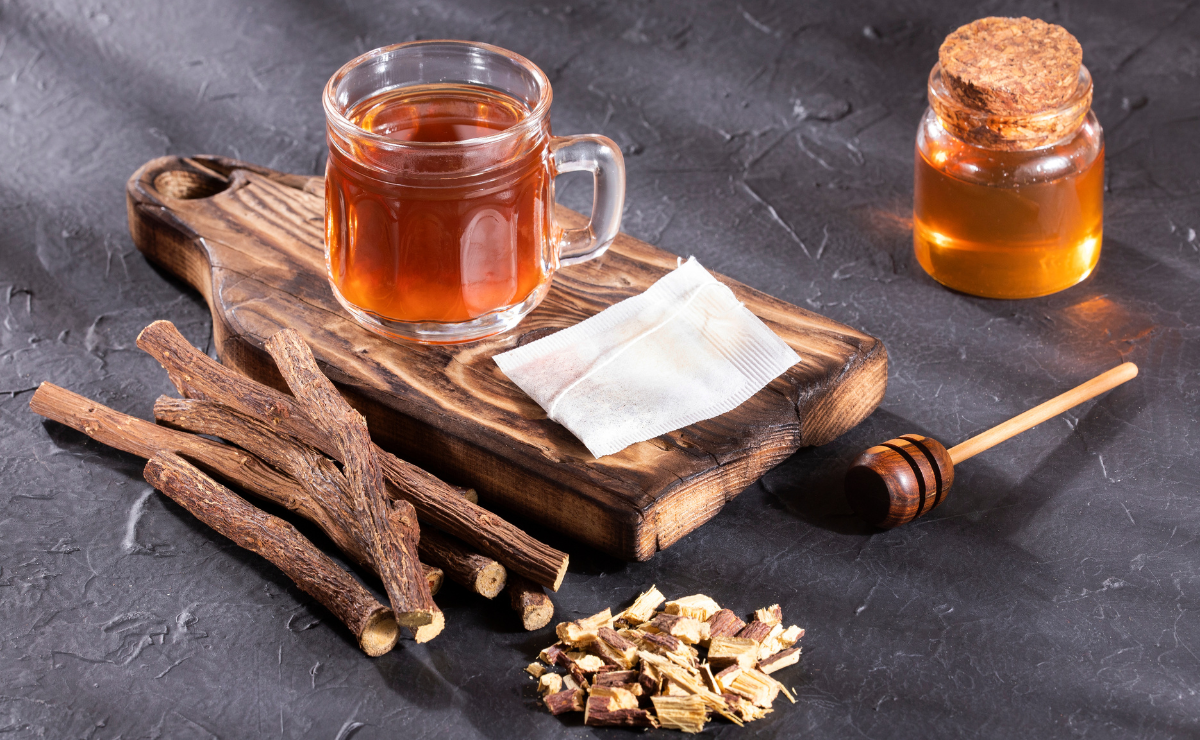 Alcaçuz: o que é, benefícios, receitas e contraindicações