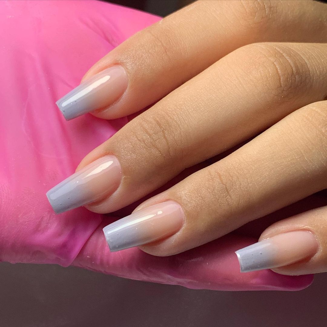 Unhas em gel azul: 55 inspirações e tutoriais