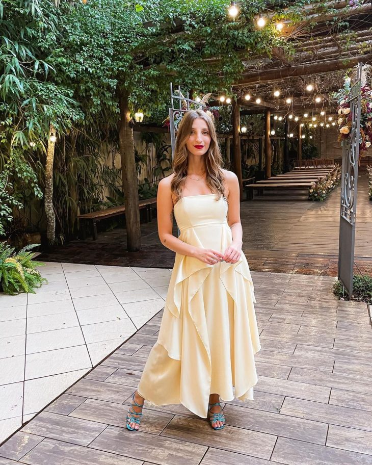 Vestido para formatura de convidada: dicas, looks e onde comprar