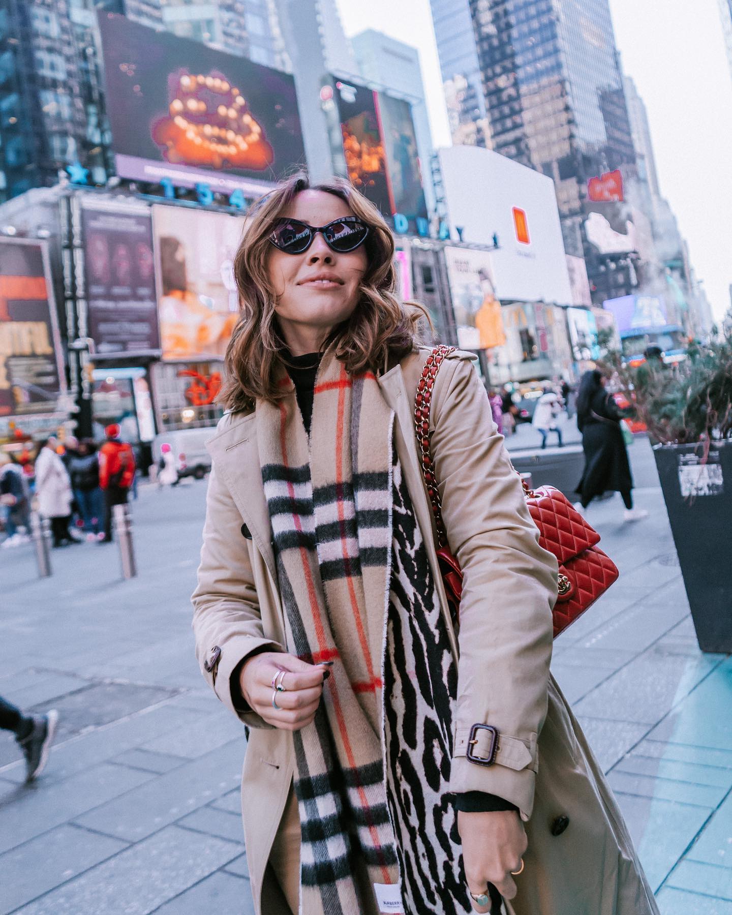 20 ideias de como usar cachecol para arrasar nos dias frios