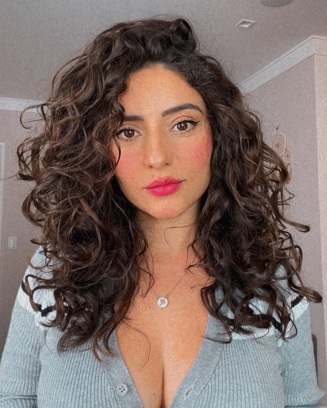 Corte em camadas para cabelo ondulado: dúvidas, fotos e tutoriais