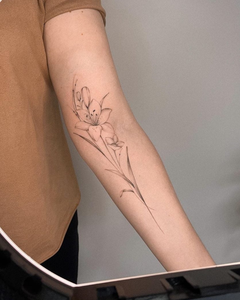 Tatuagem feminina delicada: 140 imagens para você se apaixonar