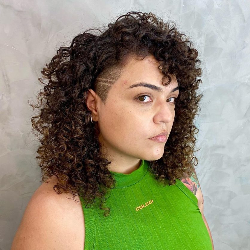 Sidecut feminino: 60 fotos e tutoriais para apostar no corte