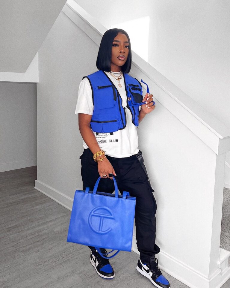 Azul royal: como combinar, ideias de outfits e onde comprar