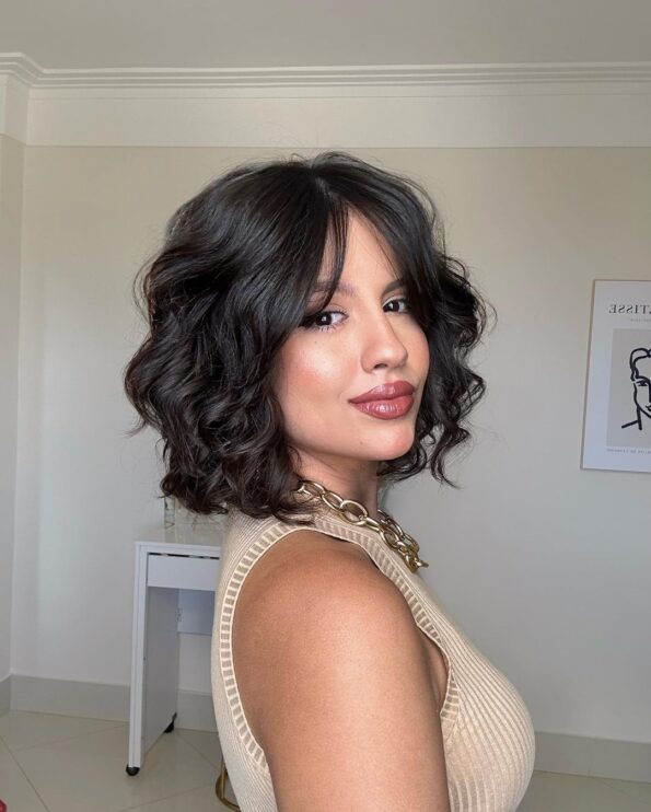 Cabelo chanel: tipos de corte, 50 fotos e vídeos com tutorial