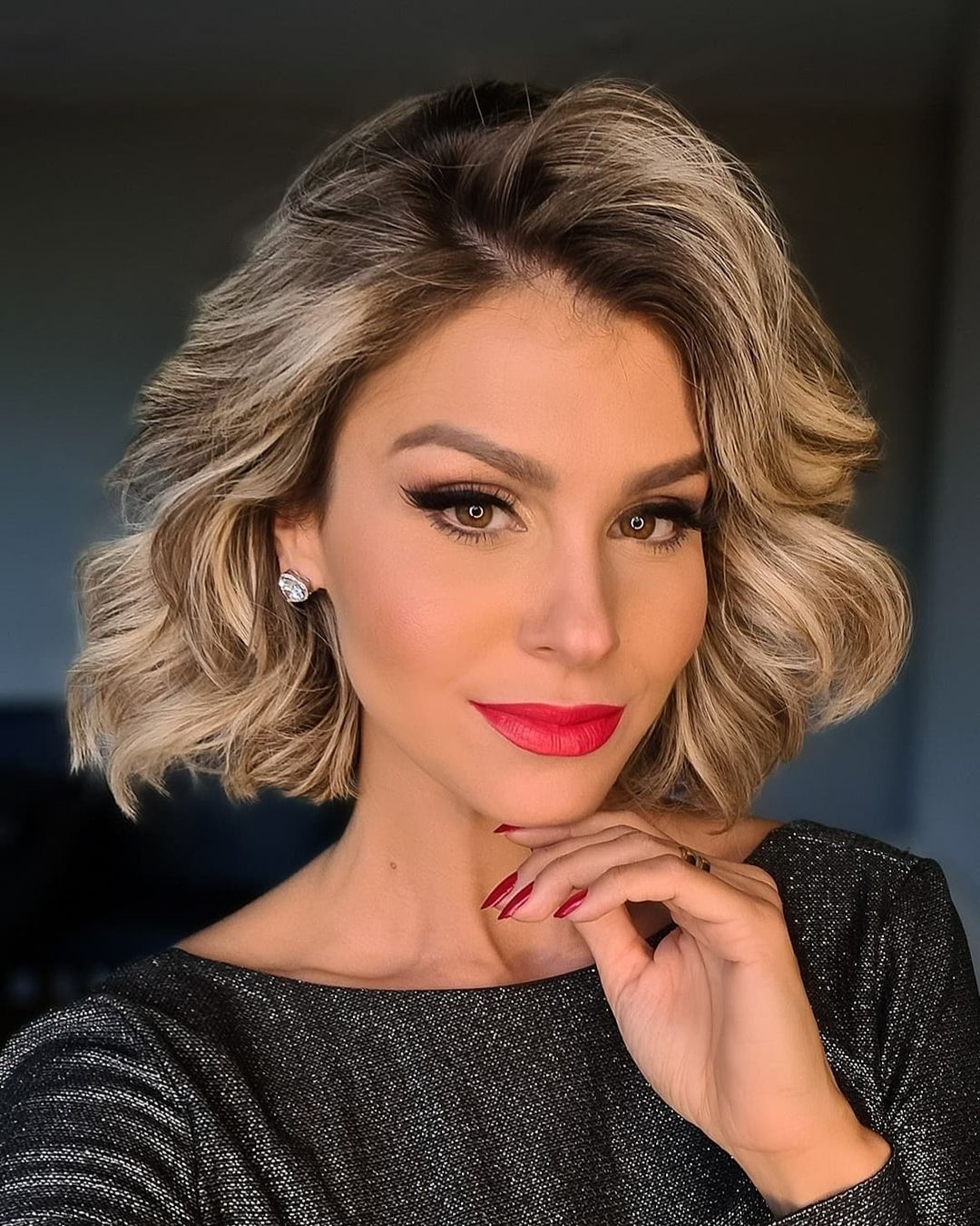 Cabelo chanel: tipos de corte, 50 fotos e vídeos com tutorial